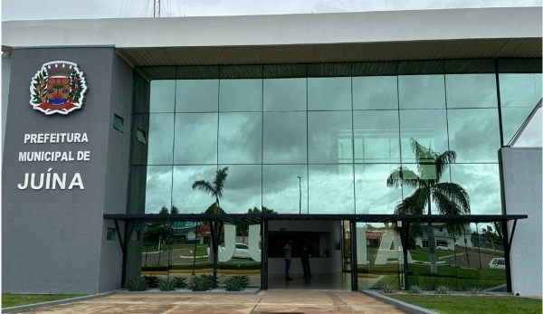 Prefeitura de Juína reinaugura prédio após obras de reforma e adequações